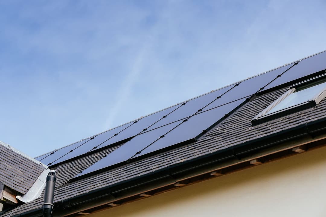 Solar Panel Cost UK (2026): Installation Prices, Batteries & Savings | Aira